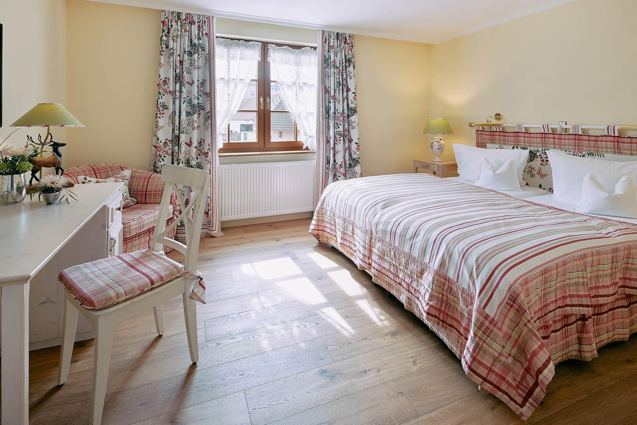 4-Sterne Hotel – Romantik Hotel | Restaurant Hirsch